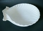 Beautiful White Ceramic Shell Shaped 8 3/4" Decorative Bowl Plate Tray ...