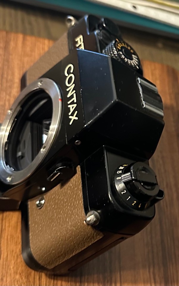 Contax RTS 35mm SLR Film Camera, Body Only, excellent condition ...