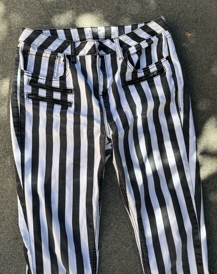 Hot Topic Pants Women's 13 Black White High-Rise Super Skinny Stretch ...