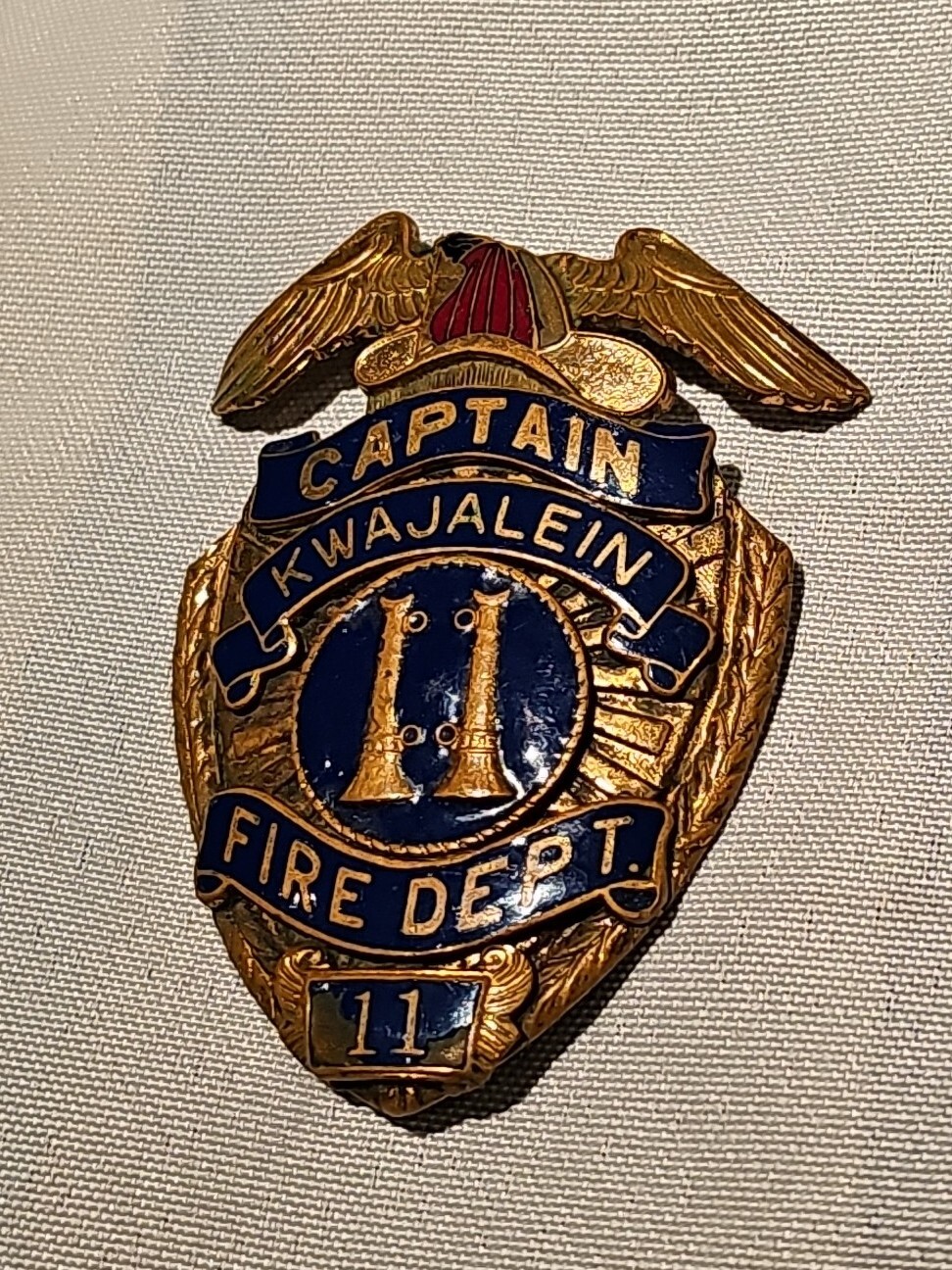 VINTAGE Rare Pico Rivera FIRE DEPOT captain BADGE, ENTENMANN ROVIN CO ...