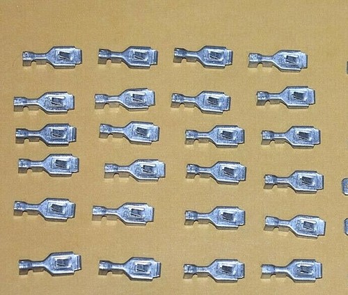 Packard 56 Series GM Wiring Terminals 24 Female For 14-16 Gauge Wires ...