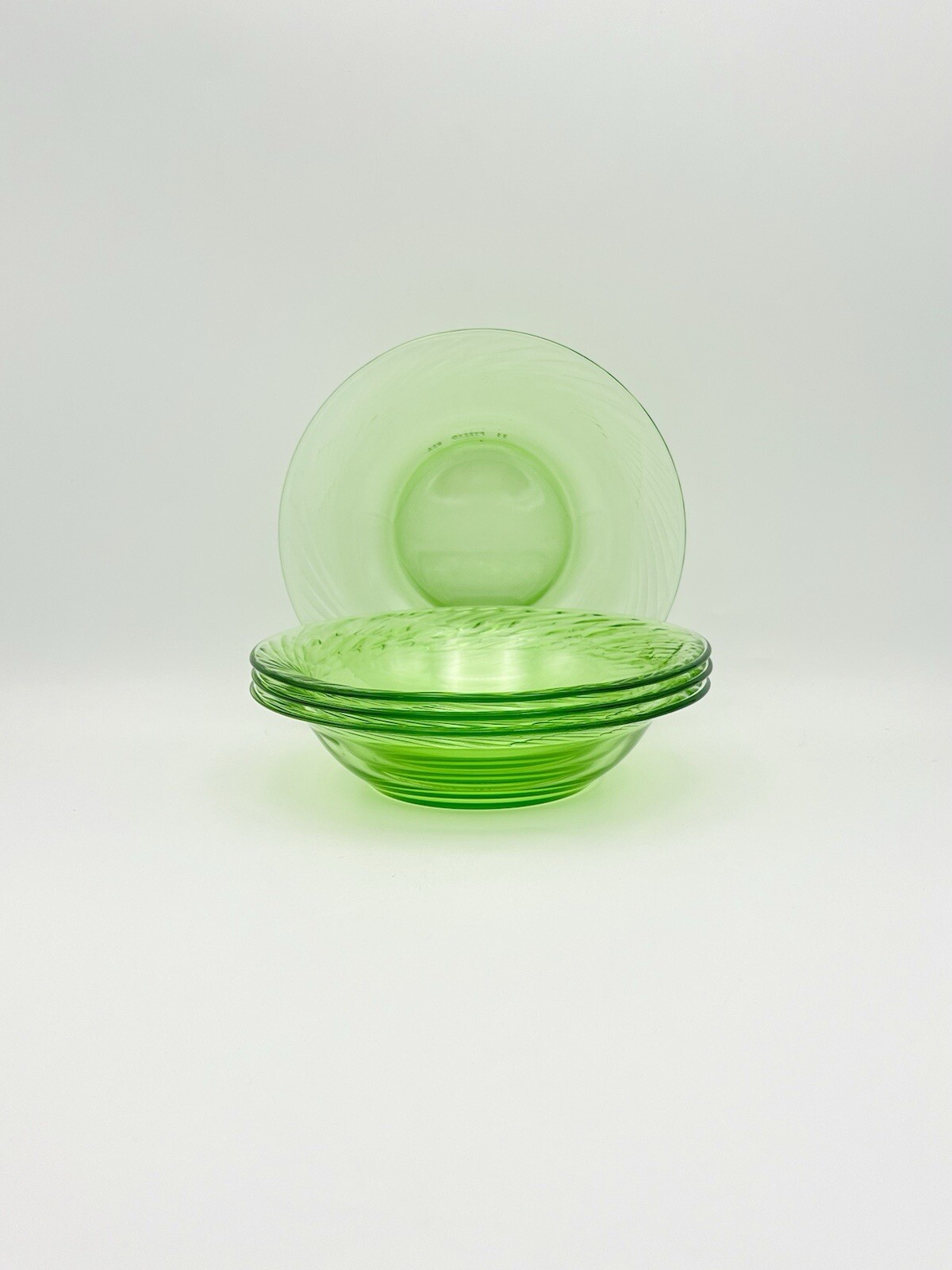 PYREX Festiva Spring Green Swirl Glass Bowls 7.5” Set of 4 MINT! | eBay