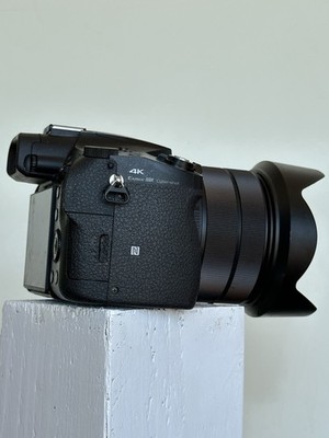 Sony Cyber-shot DSC-RX10 IV (DSC-RX10M4) Digital Bridge Camera 20.1 MP ...