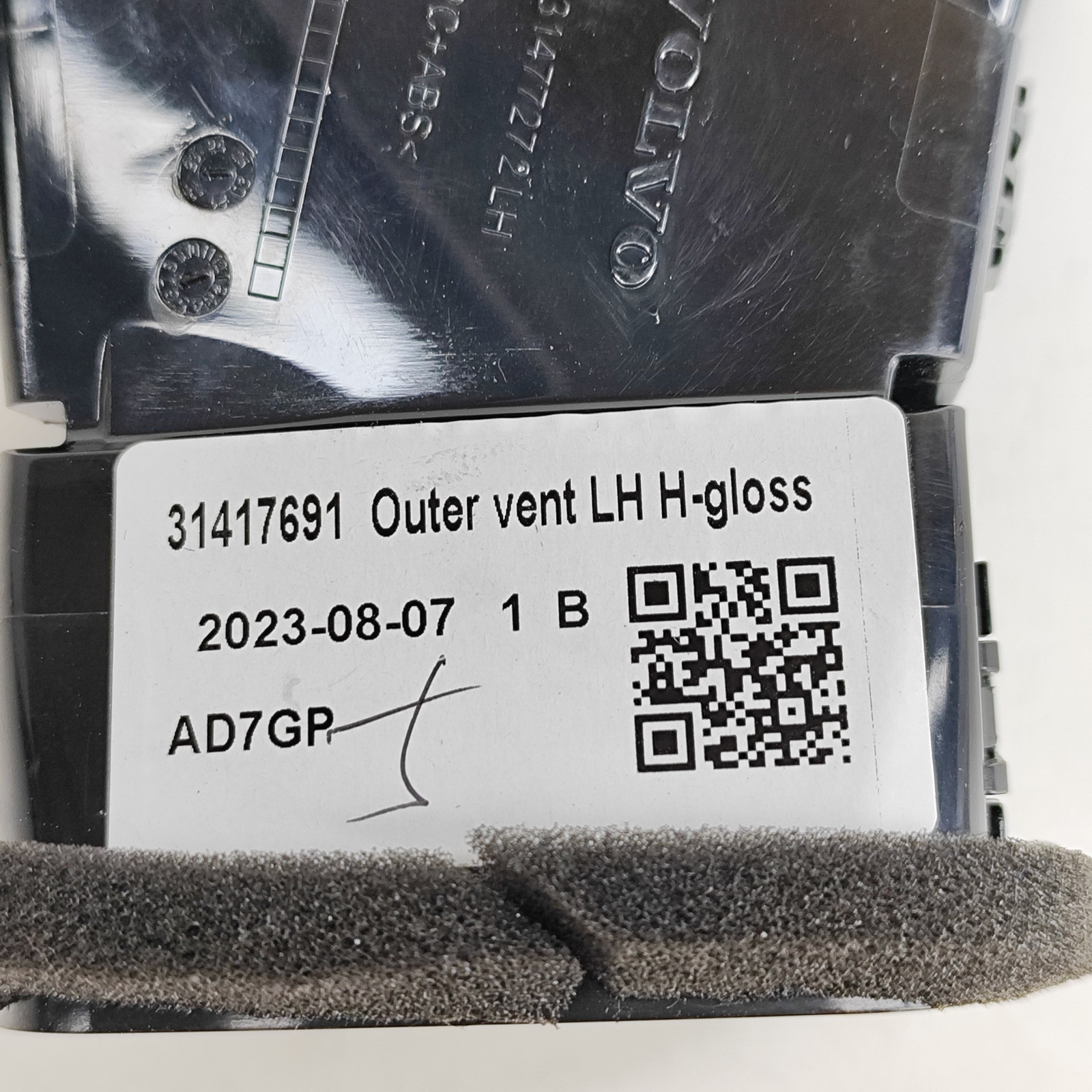 VOLVO XC60 MK2 Dashboard Right Air Vents 31417691 2024 25302526 | eBay UK