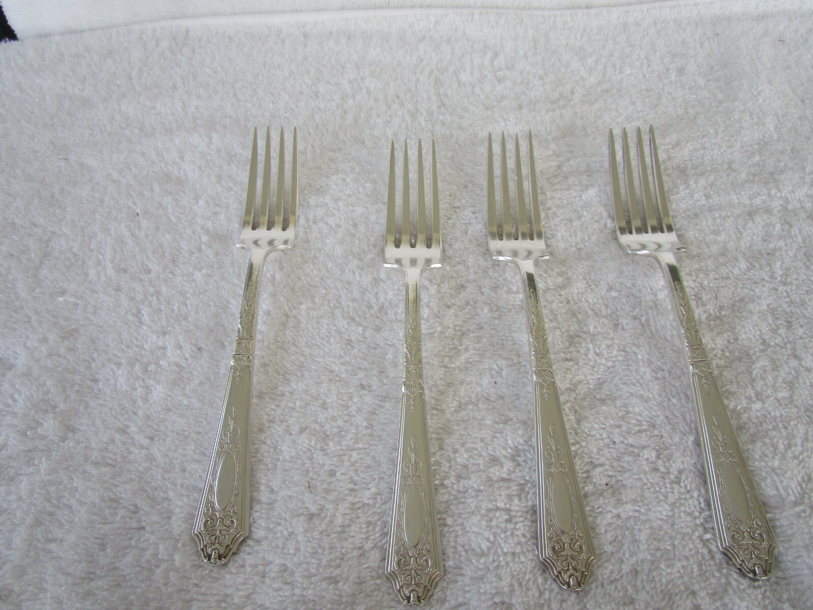 11 PIECE SET ~VINTAGE 1835 R WALLACE SILVERPLATED FLATWARE~PAT. 1925 | eBay