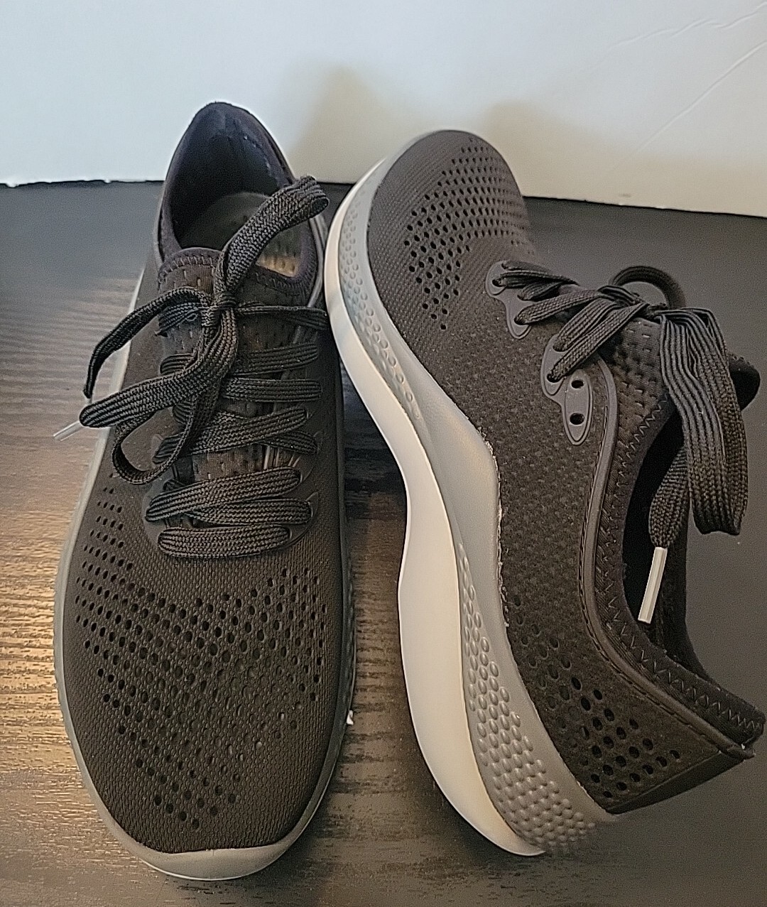 CROCS Pacer LiteRide Black Lace Up Tennis Shoe Women’… - Gem