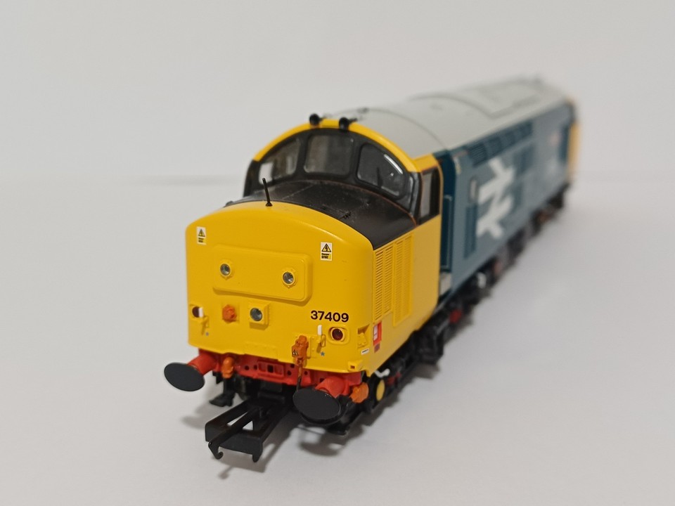 Accurascale Class 37 37409 'Lord Hinton' DCC SOUND ACC230837409 | eBay UK