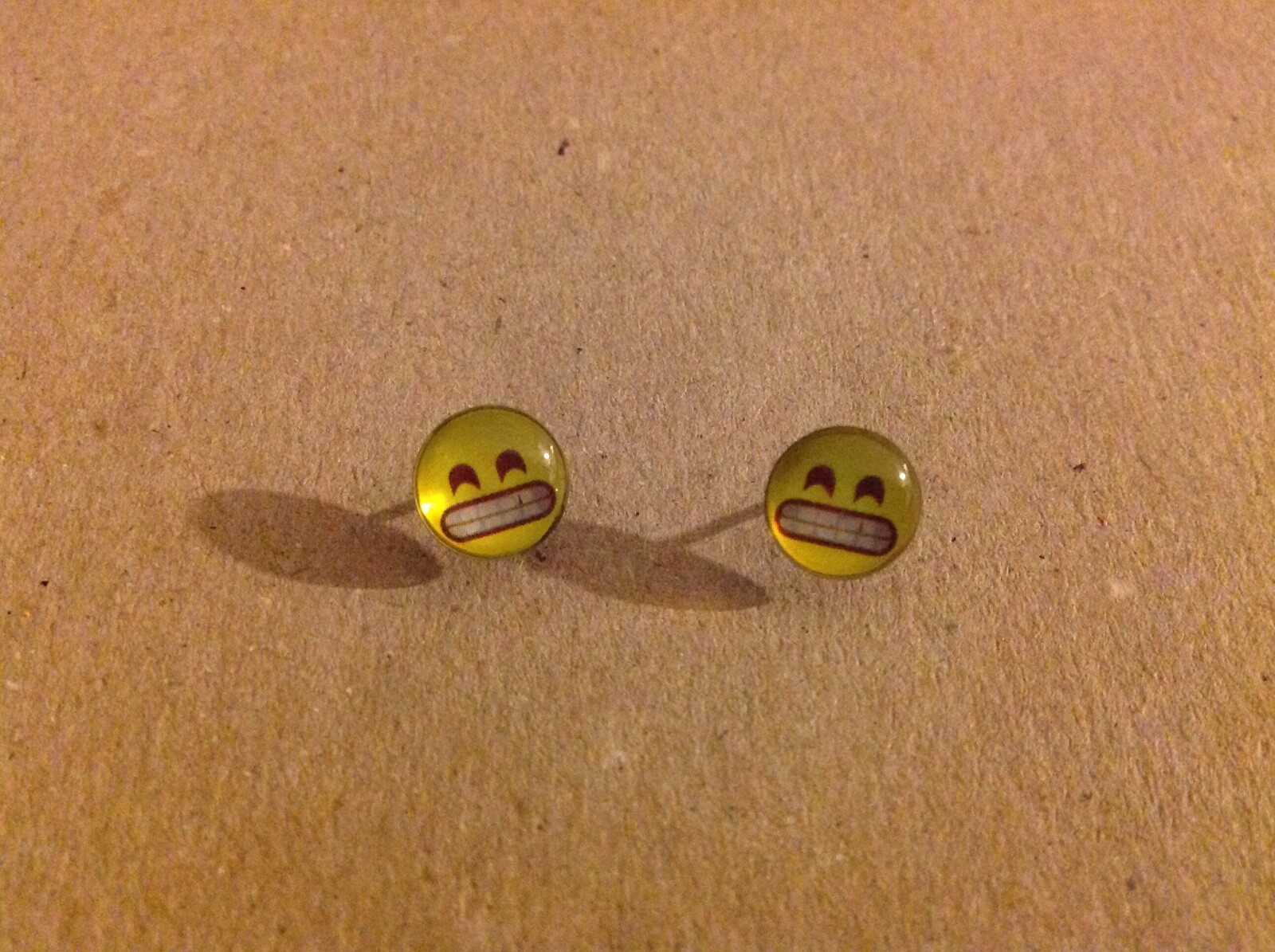 Cheesy Smile Emoticon