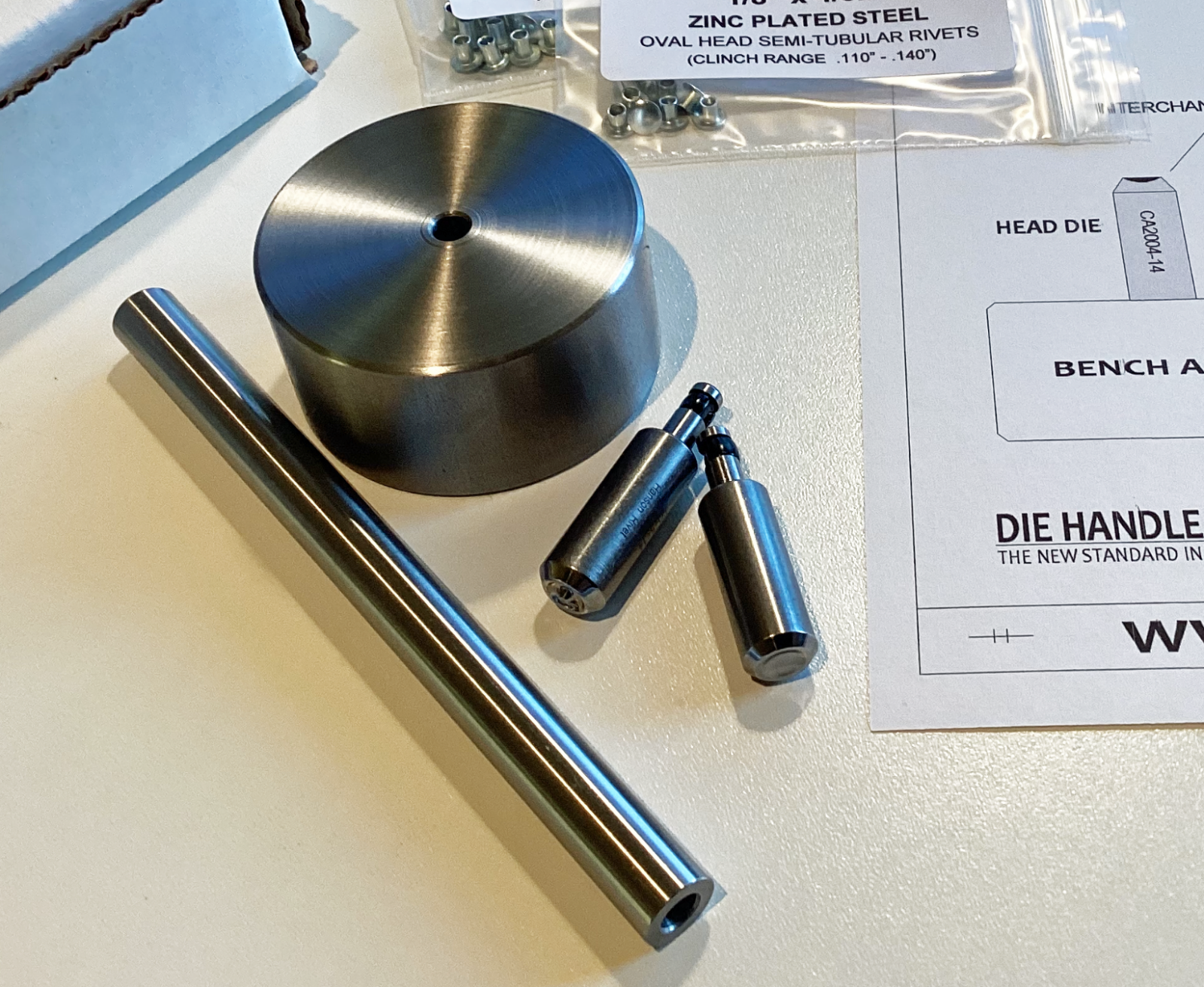 Semi Tubular Rivet Tool