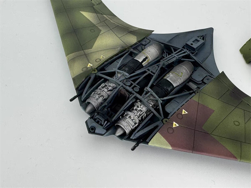 German Horten HO229 Bomber Aircraft With Internal Structure Model Toy 1 ...