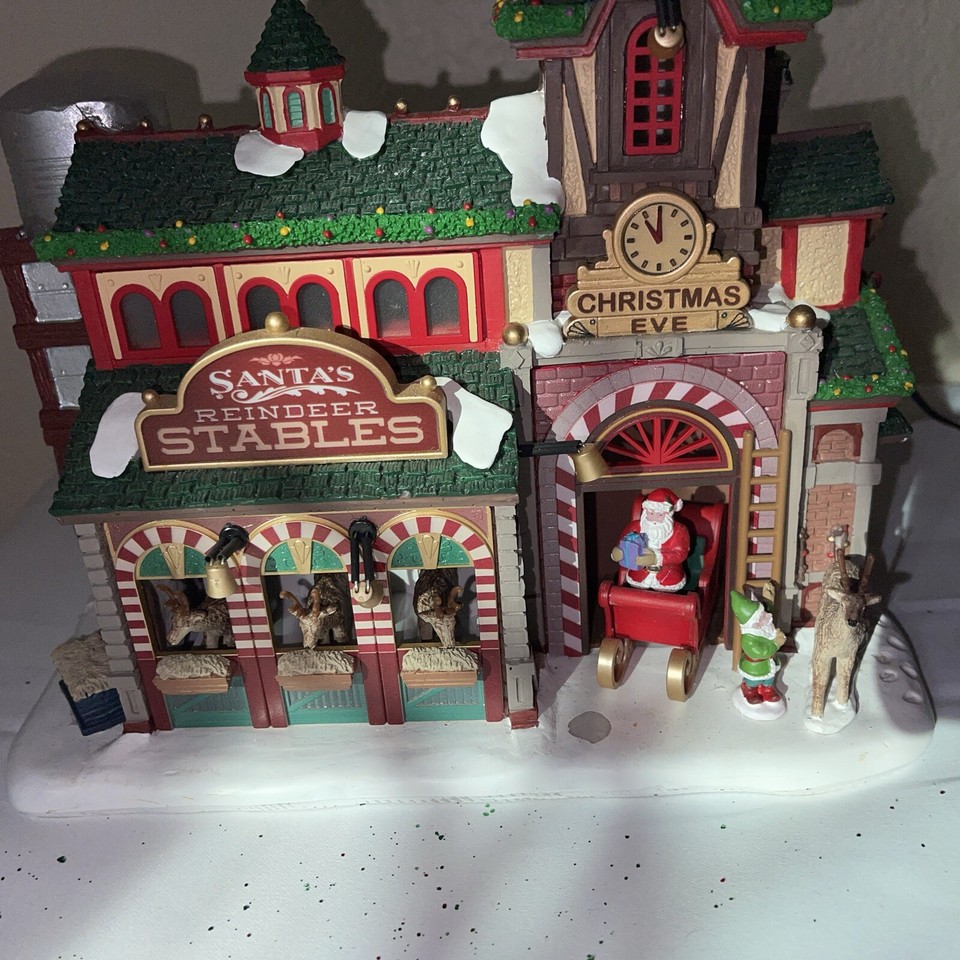 Lemax SANTA'S REINDEER STABLES #25926 Wonderland 2022 Lighted Building ...