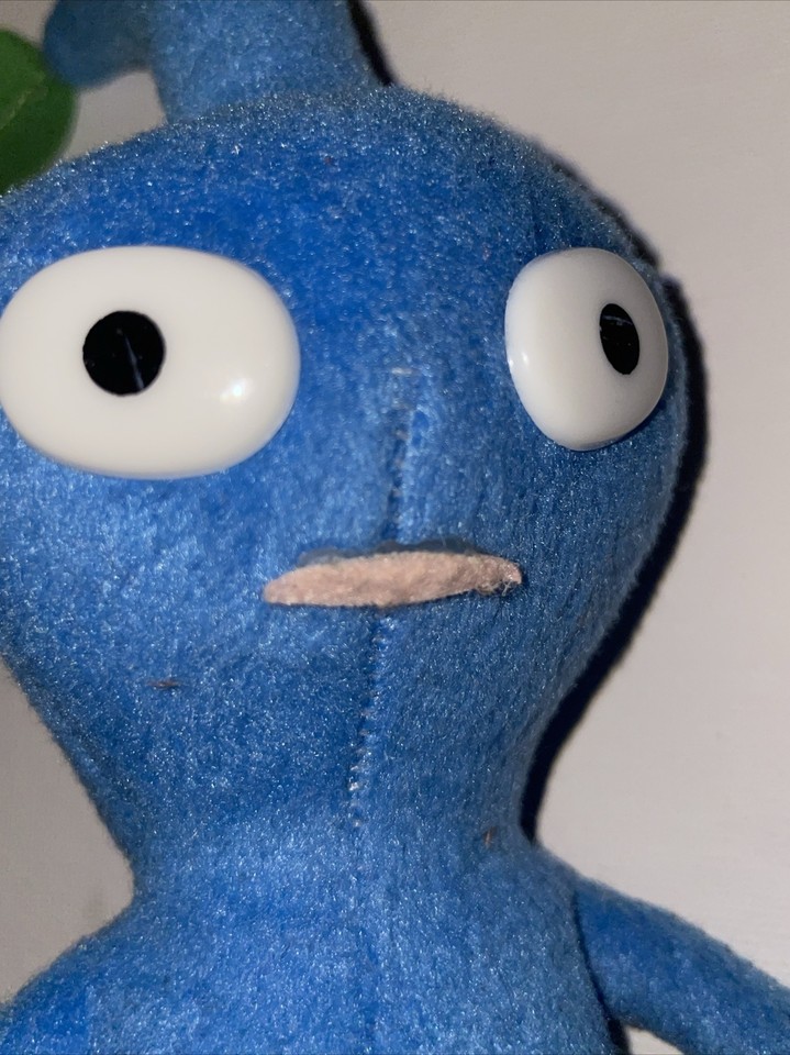Vintage Official Nintendo Blue Leaf Pikmin Plush Original 2001 S1306 ...