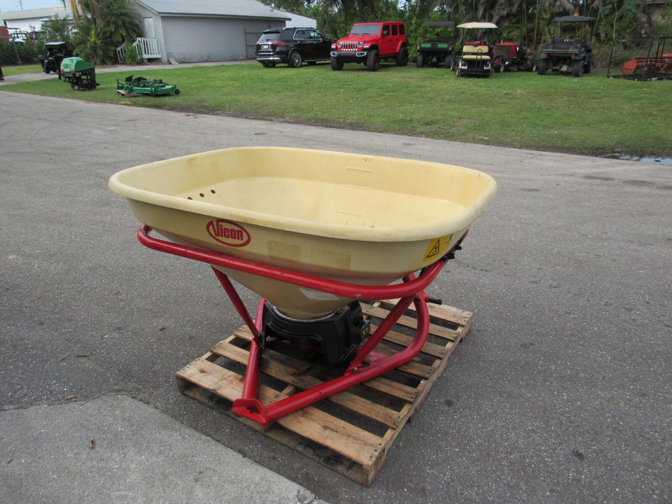 Vicon Pendulum Spreader PS 403 Tractor 3 pt Hitch | eBay