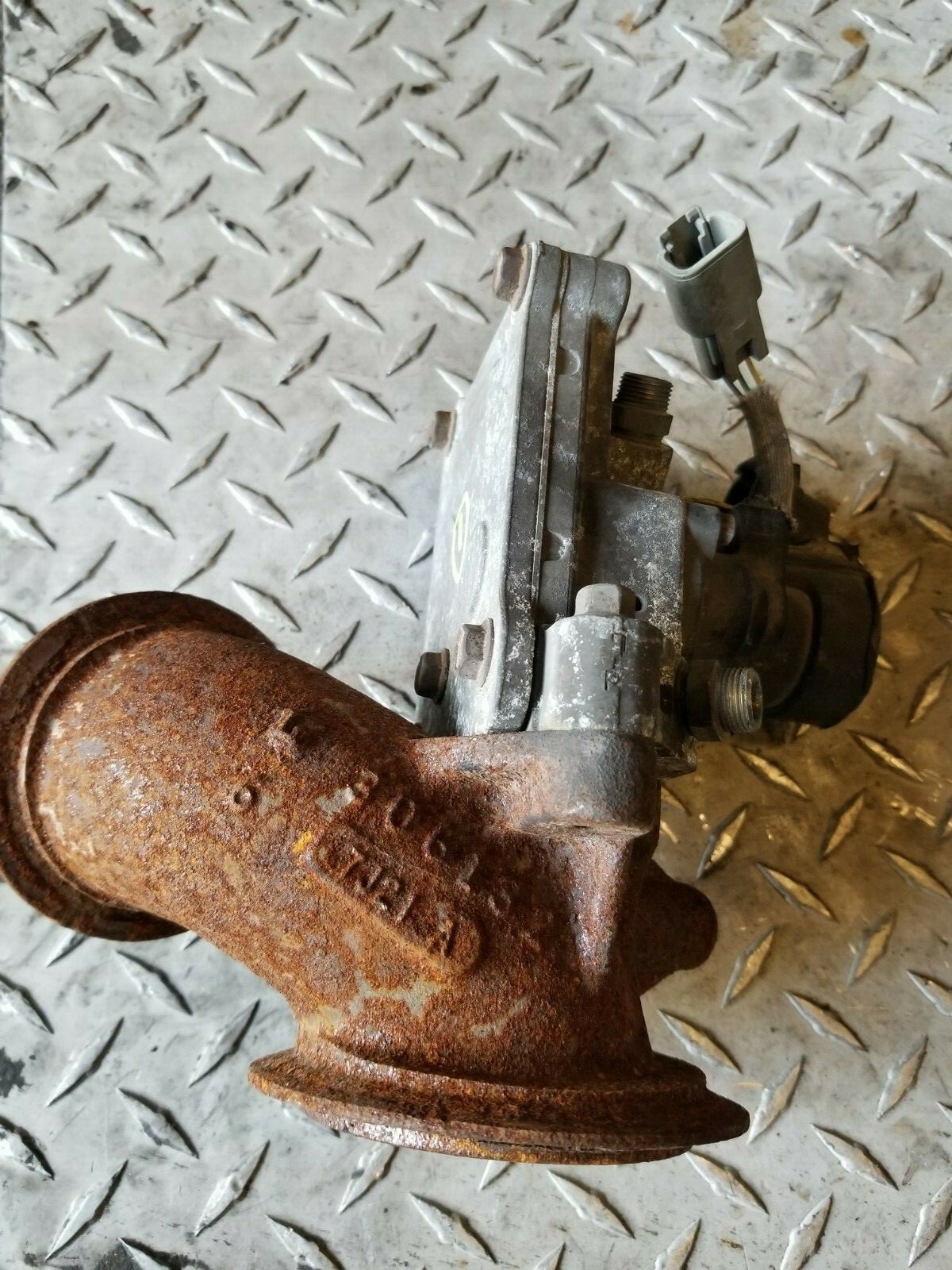 CUMMINS ISX EGR VALVE PART NO. 3104874 | eBay