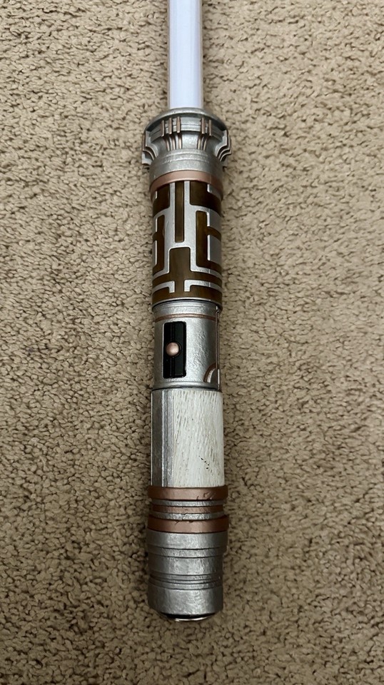 Disney Star Wars Galaxy’s Edge Savi’s Workshop Custom Lightsaber – Jedi Saber | eBay