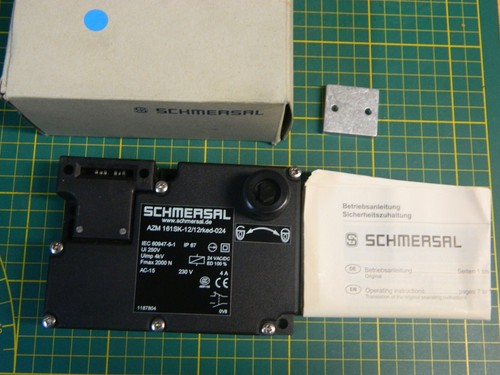 1x SCHMERSAL Safety Interlock Switch AZM 161SK-12/12RKED-024 101187804 ...