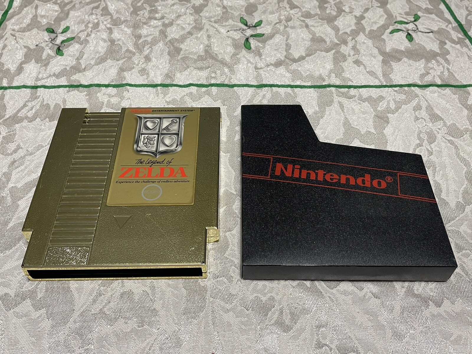 The Legend of Zelda (Nintendo NES, 1987) With Nintendo Sleeve, 5 Screw ...