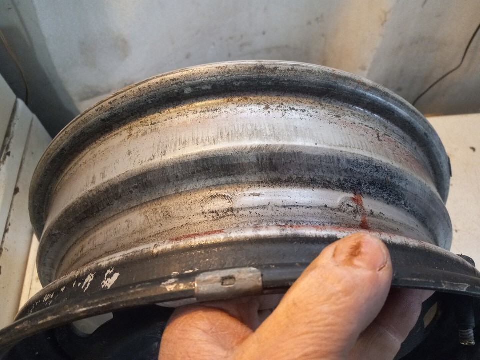 1974-1978 Datsun 240Z 260Z 280Z? Steel Wheel Rim TOPY 2-74 5Jx14S 3.2t ...