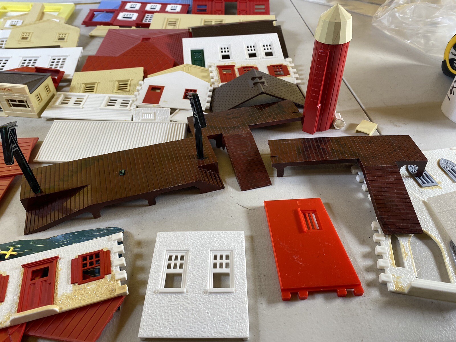 Plasticville Lionel Trains Model Houses Buildings Decoration Vintage ...