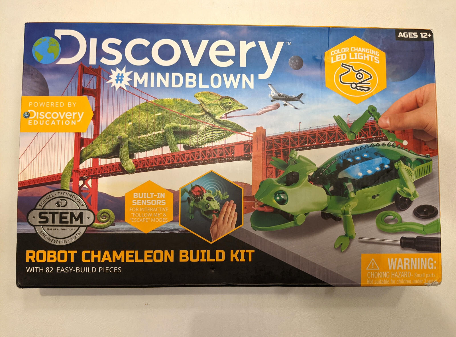NEW Discovery Robot Chameleon STEM Build Kit, 82 Easy Build Pieces for ...