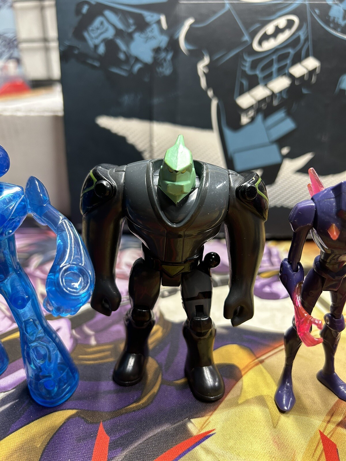 Ben 10 Ten Action Figure Lot of 3 cartoon NETWORK free shipping