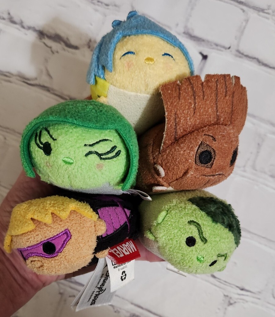 Lot of 5 Disney Mini Tsum Tsum - Inside Out Disgust Joy groot Hulk ...