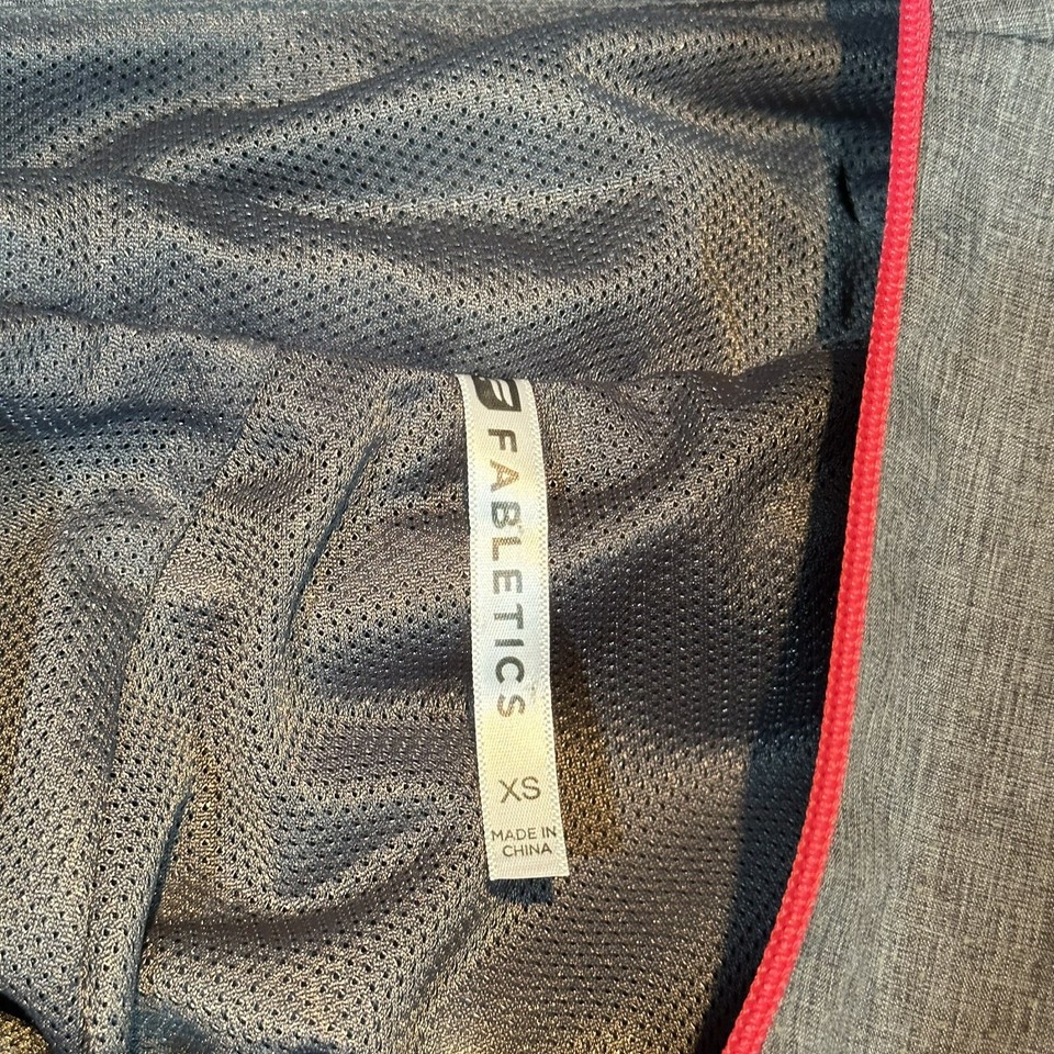 Fabletics Danielle Pullover Windbreaker Jacket Size XS Hooded Gray Pink ...