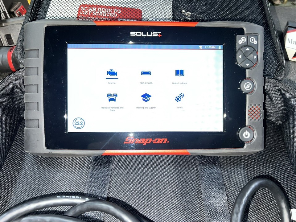 Snap-on Tools EESC337 SOLUS + Plus Automotive Scanner / Case ...