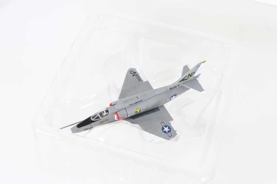 Hobbymaster HA1425 1:72 Scale Douglas A-4 Skyhawk BuNo 155009 VA-55 ...