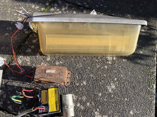 35W SOX GEC Z9530 STREET LIGHT LANTERN 1970'S WITH GEAR AND 2 PART ...