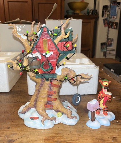 Disney Tigger Christmas Light Up Tree House- Winnie The Pooh | eBay