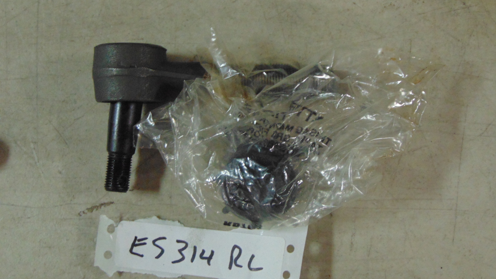 Oldsmobile 1963-70 F-85 1963 NOS Tie Rod End Moog ES-314RL Made in USA ...