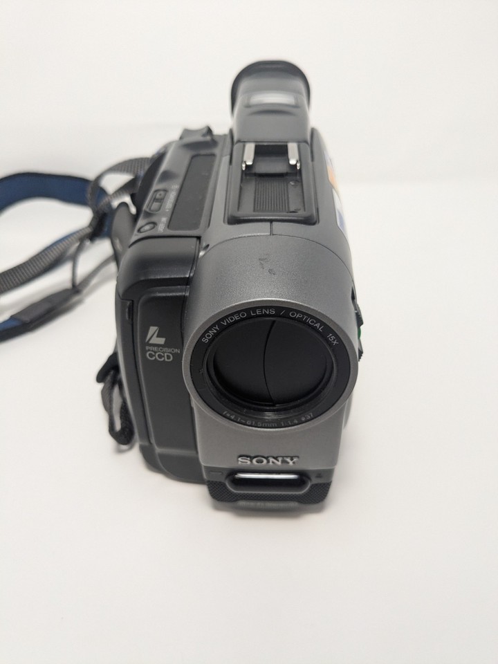 Sony Handycam CCD-TRV82 Hi-8 Analog Camcorder VERY RARE AS IS FOR ...