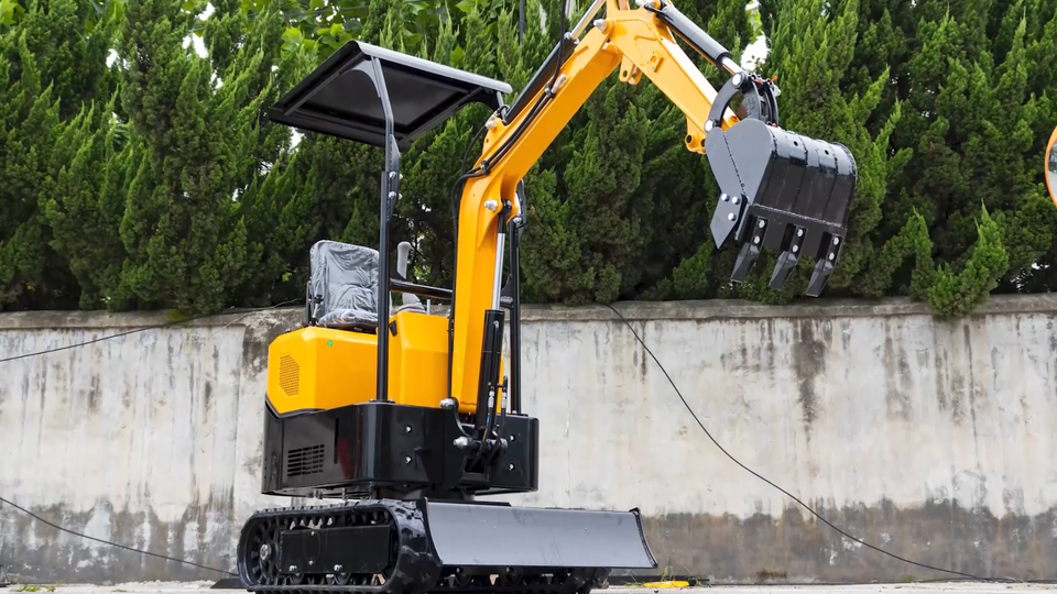 Mini Excavator 13.5HP Micro Crawler Excavator Small Digger Roof USA ...