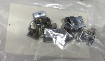 Eaton BHLW1 Circuit Breaker Accessories PK Type BR Single Pole Lock Nos ...