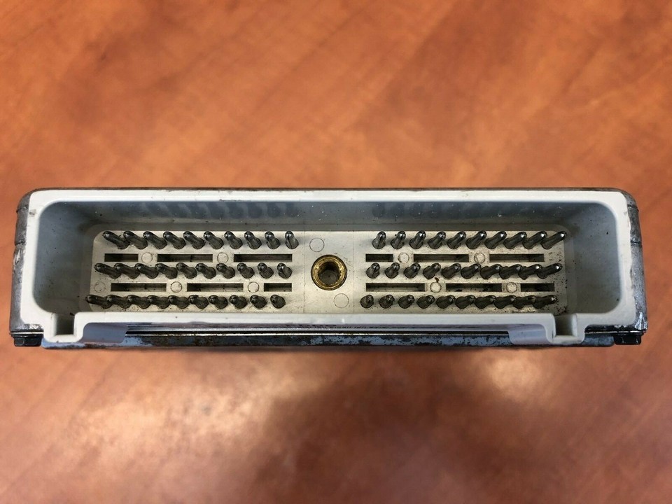 Ford Focus Engine Control Module Unit Ecu 2s4a 12a650 ua pdb0 lp4 335 ...