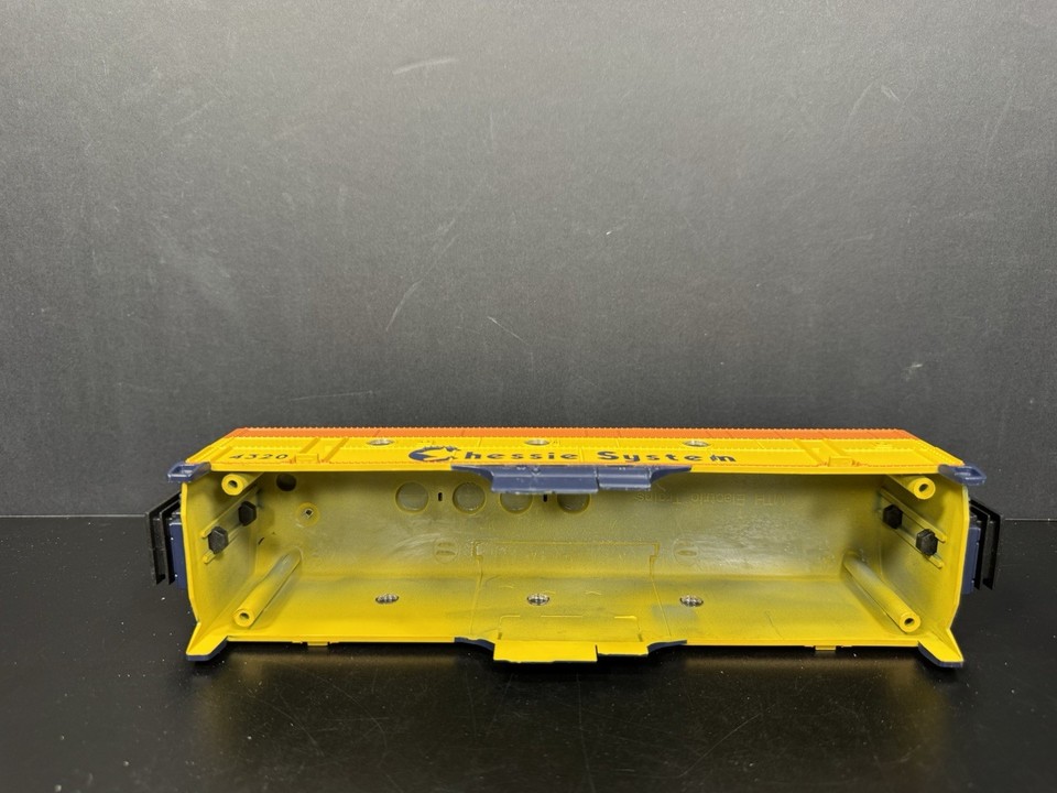 MTH RailKing Chessie System F-3 diesel B unit engine shell #4320 NEW | eBay