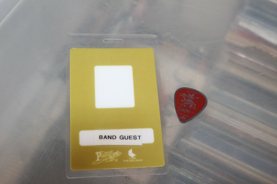 Slash Guns N' Roses Velvet Revolver Guitar Pick + Backstage Pass #18 ...