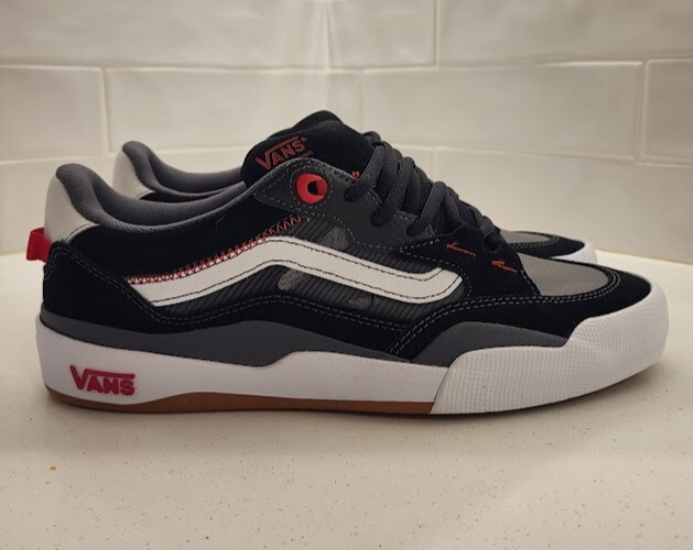 Vans Skateboarding Skate Wayvee 2 Black White Red Men's size 9 Baker ...