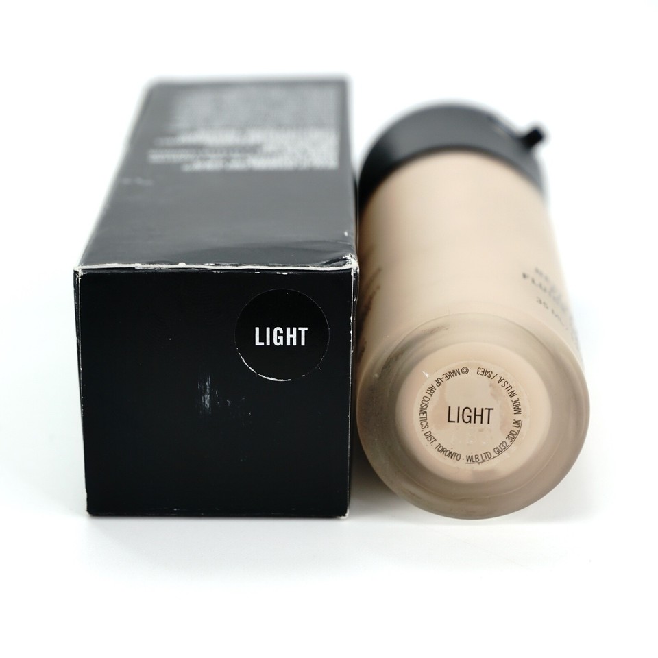 MAC NEXT TO NOTHING FACE COLOUR *~ LIGHT ~* ILLUMINATOR FULLSIZE BNIB ...