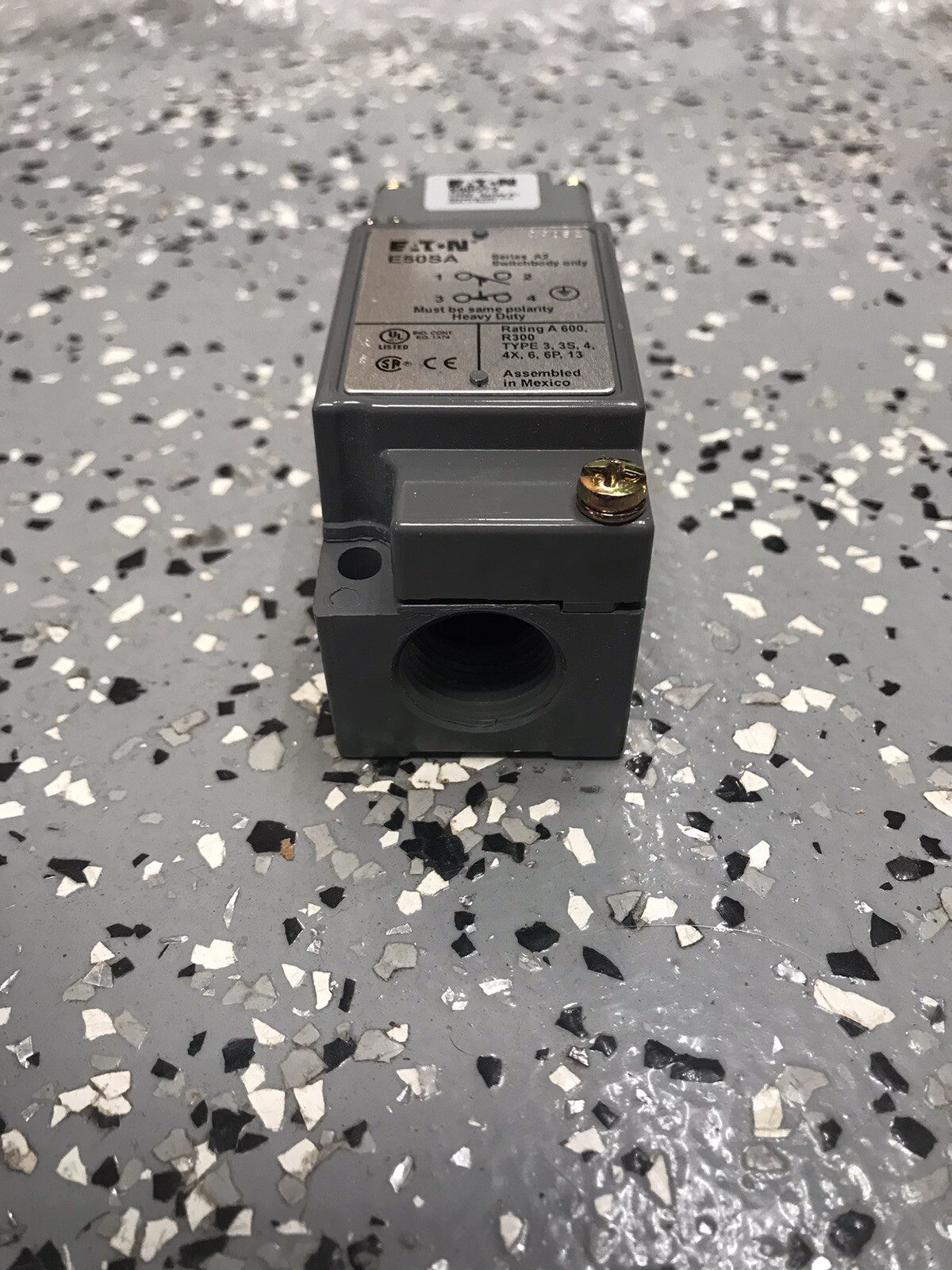 EATON CUTLER HAMMER E50AT2 E50DT2 E50SA E50RA LIMIT SWITCH | eBay