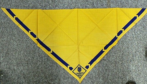 VINTAGE CUB SCOUTS YELLOW NECKERCHIEF | eBay