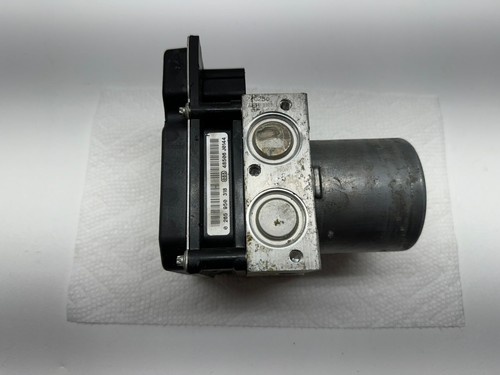 2004-2006 BMW E83 X3 ABS Traction Control DXC Hydraulic Pump and Module ...