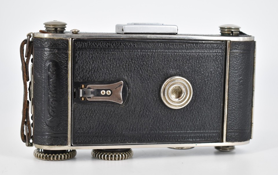 VOIGTLANDER INOS II folding medium format camera. Circa 1930's Skopar ...