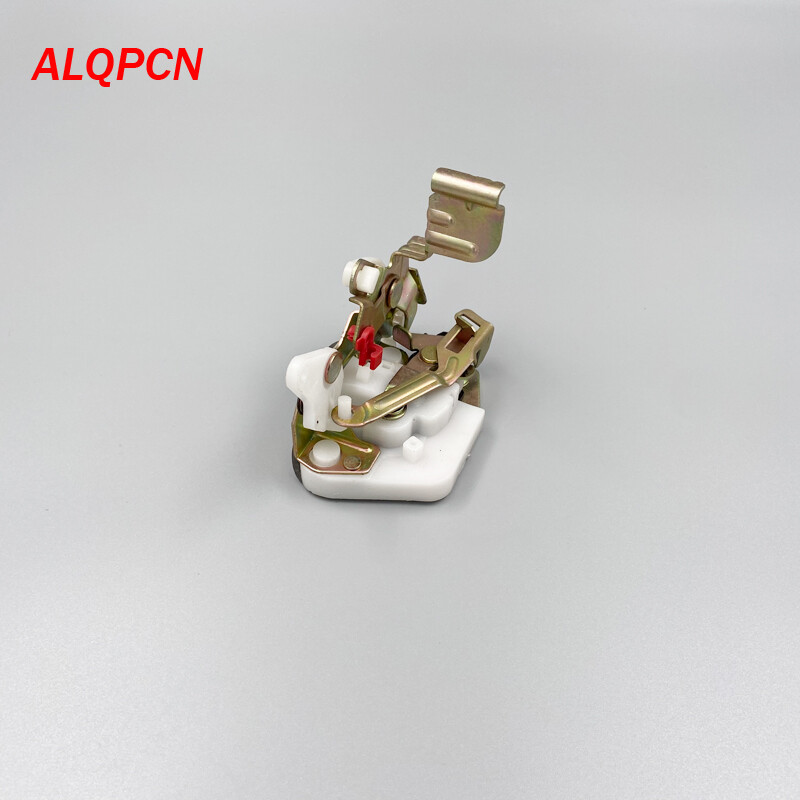 1 pair L and R Rear door lock latch for mitsubishi Pajero V31 V33 1991 ...