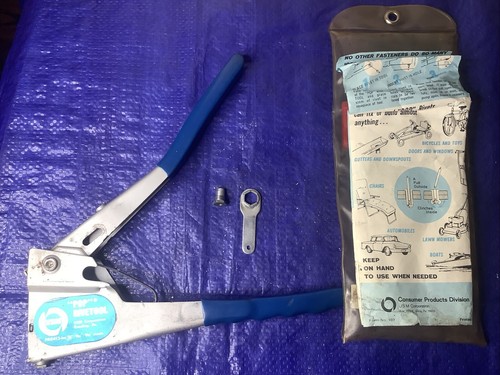 USM Corporation "POP" Rivet Tool Kit PRG412 1/8"-3/16" Rivets Free Ship ...
