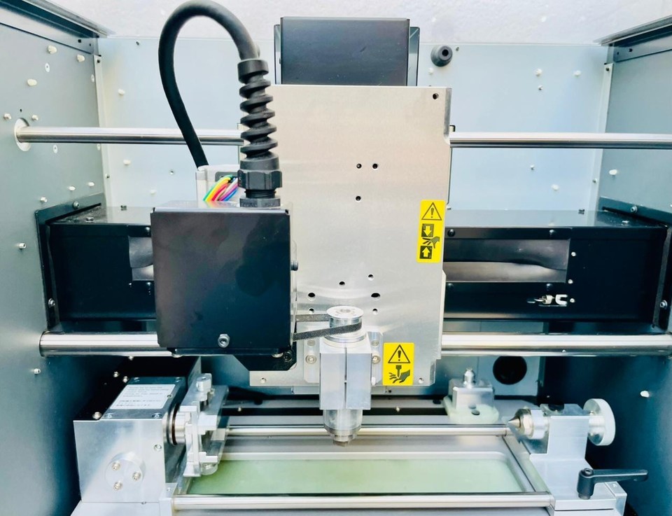 Roland MDX-40A Techsoft Rotocamm Desktop CNC Milling Machine 100-240V ...