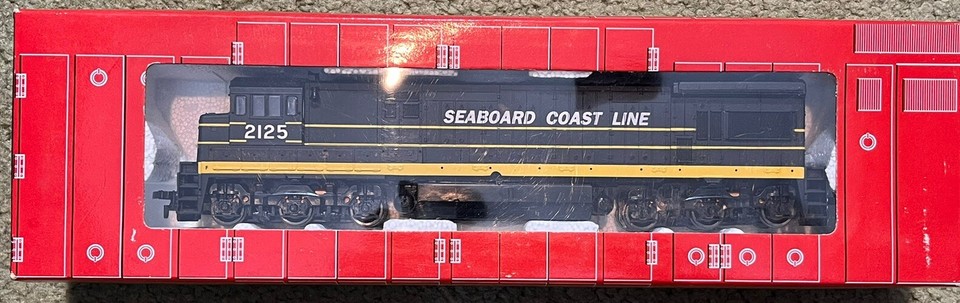Boxed NEW! Atlas Seaboard Coast Line HO Train Engine 13” Box Locomotive ...