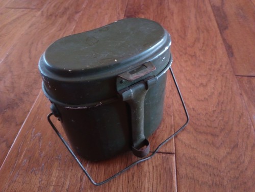 ORIGINAL ROMANIAN MILITARY 2 PIECE MILITARY MESS KIT CAMPING SURVIVAL ...