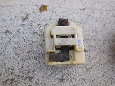 Porsche 911 / 912 Bulb Holder ( Single Socket ) # 5 C#102 | eBay Australia